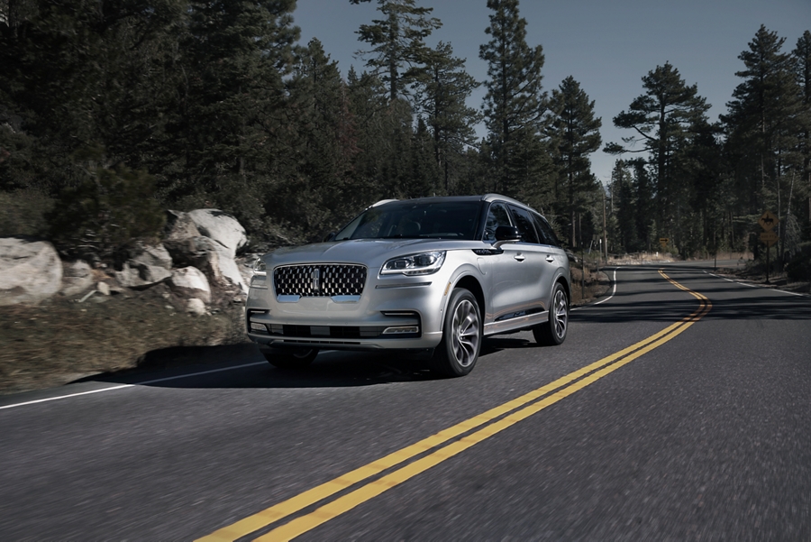 The All-New 2020 Lincoln® Aviator | Midsize Luxury SUV | lincolncanada.com