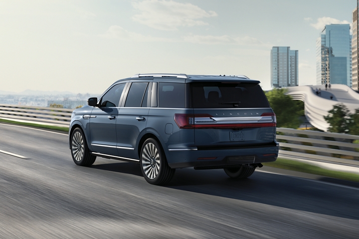 2020 Lincoln® Navigator 360° Photo & Video Gallery | LincolnCanada.com