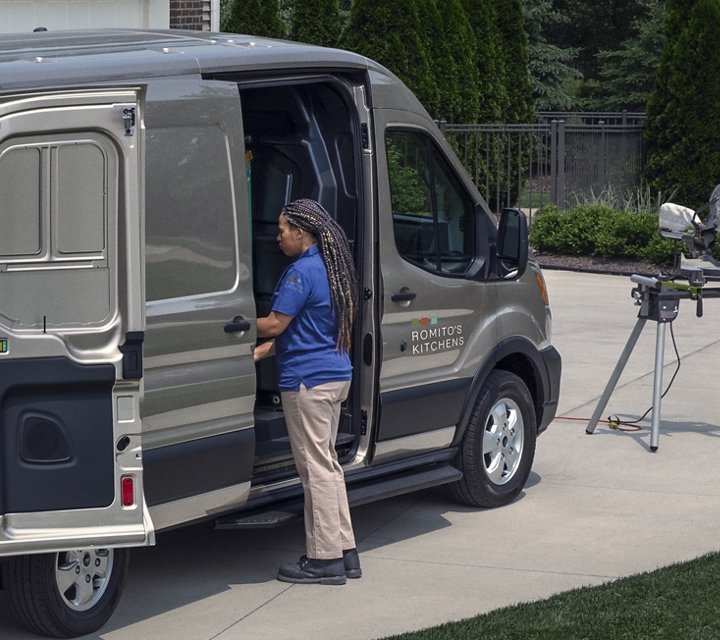 2020 Ford® Transit Full-Size Cargo Van | All-Wheel-Drive (AWD) Work Van