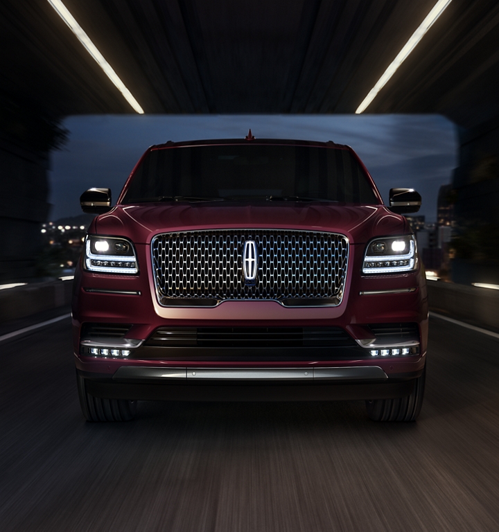 2019 Lincoln® Navigator 360° Photo & Video Gallery | Lincoln.com