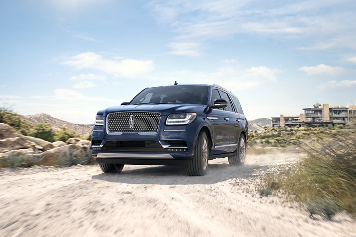 2020 Lincoln® Navigator 360° Photo & Video Gallery | Lincoln.com